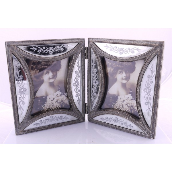 Double Vintage Style Frame - The Fairmarket Lismore Antique Centre